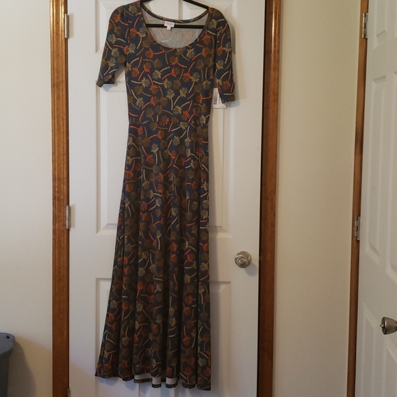 LuLaRoe | Dresses | Lularoe Nwt Ana Dress Dandelions Size Small | Poshmark